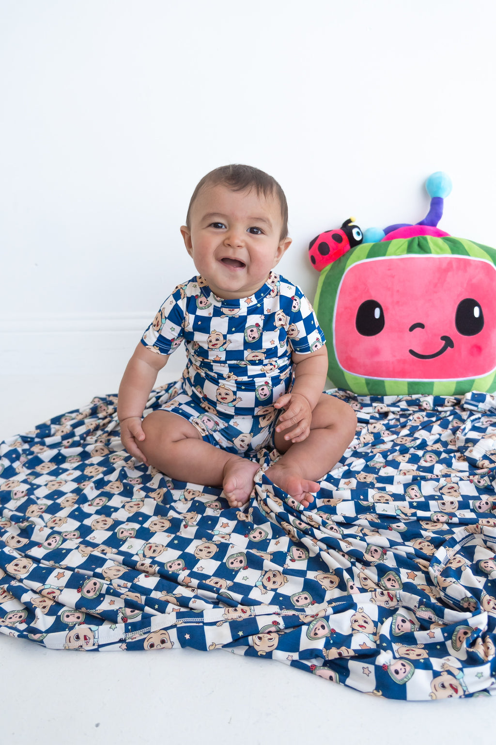 Dream Big Little Co x CoComelon JJ STARRY NIGHT CHECKERS DREAM SHORT S – DREAM BIG LITTLE CO